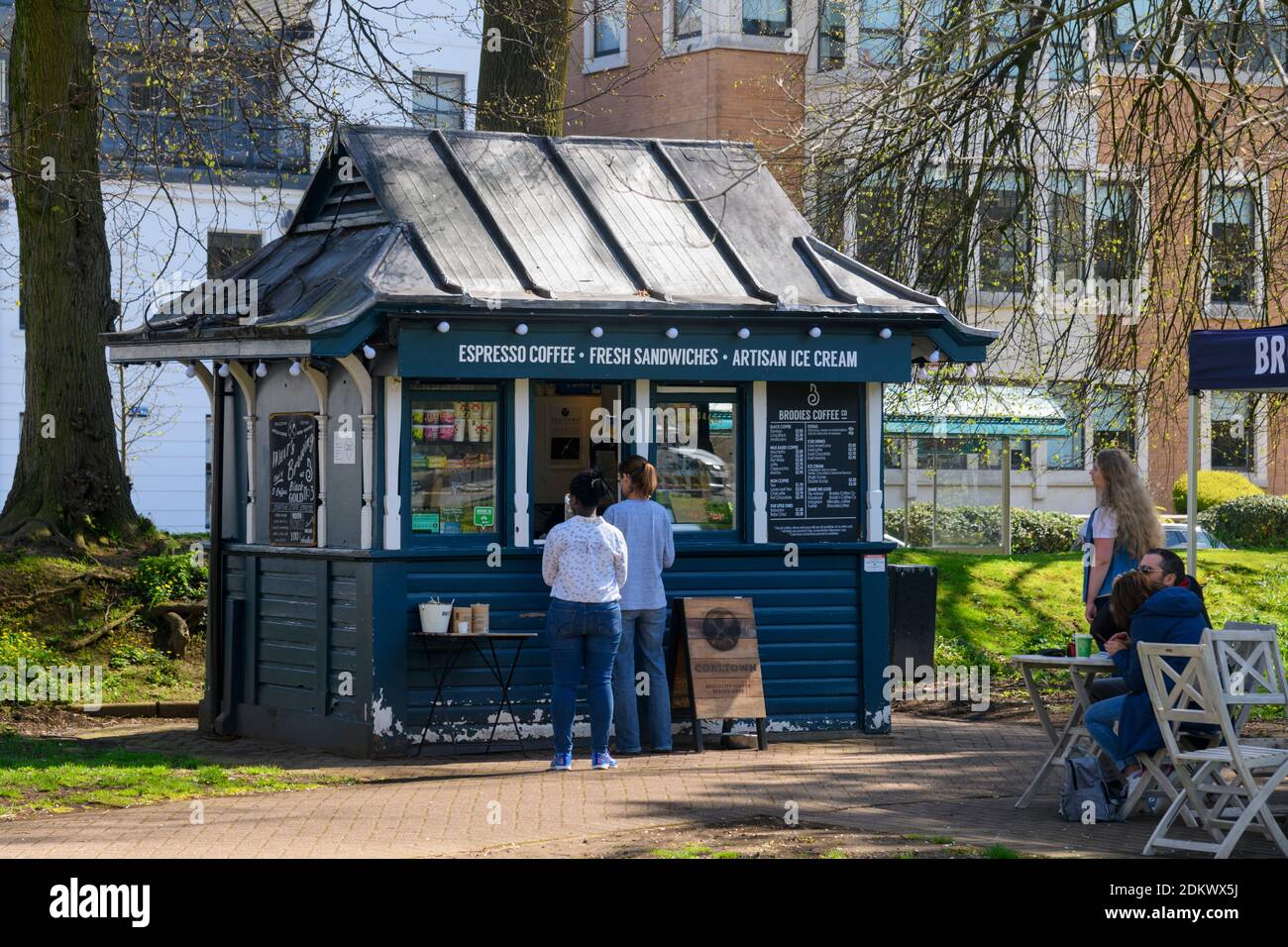 Cardiff the little man coffee co hi-res stock photography and images ...