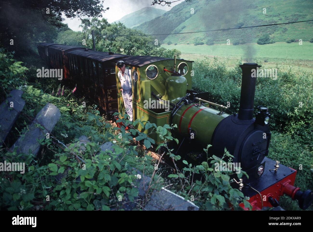 Heritage Talyllyn Railway. Steam locomotive approaching Quarry Siding ...