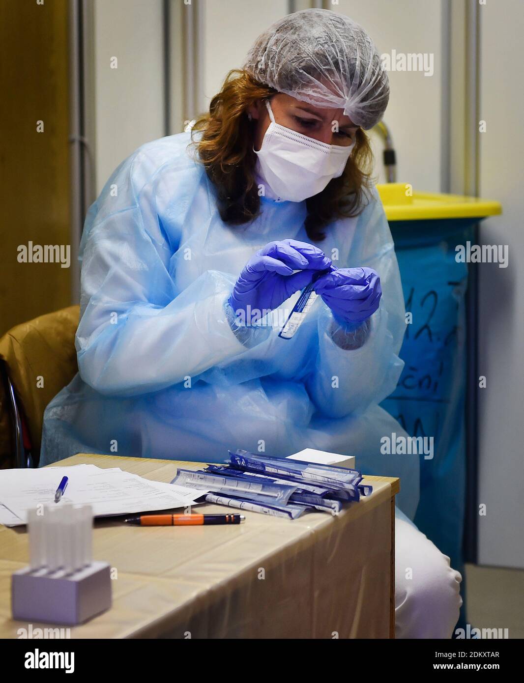 Pelhrimov, Czech Republic. 16th Dec, 2020. Antigen testing for COVID-19 ...