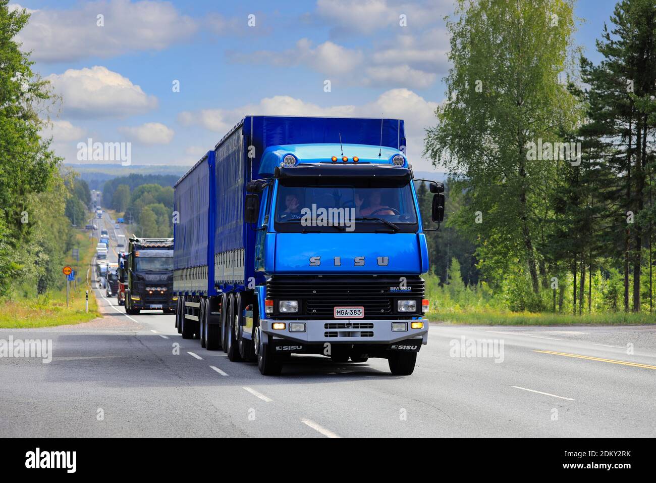 Blue Sisu SM300 aftercooler year 1992 of Kuljetusliike Markus Hänninen in truck convoy to Power ...