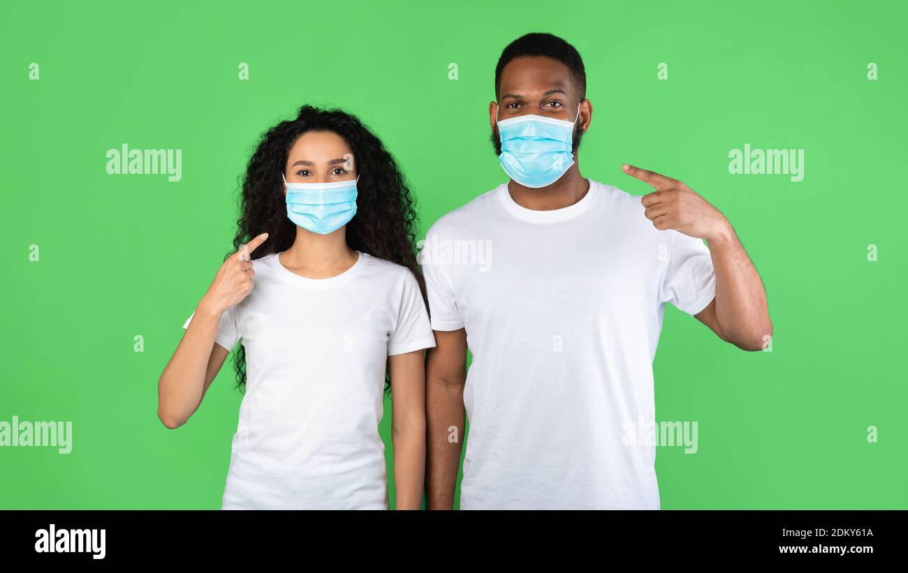 African volunteer pointing fingers hi-res stock photography and images ...