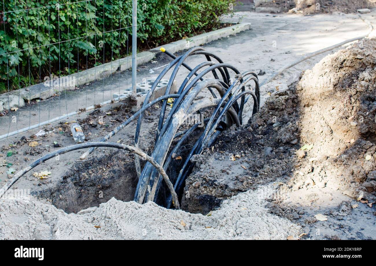 Cable trench hi-res stock photography and images - Alamy