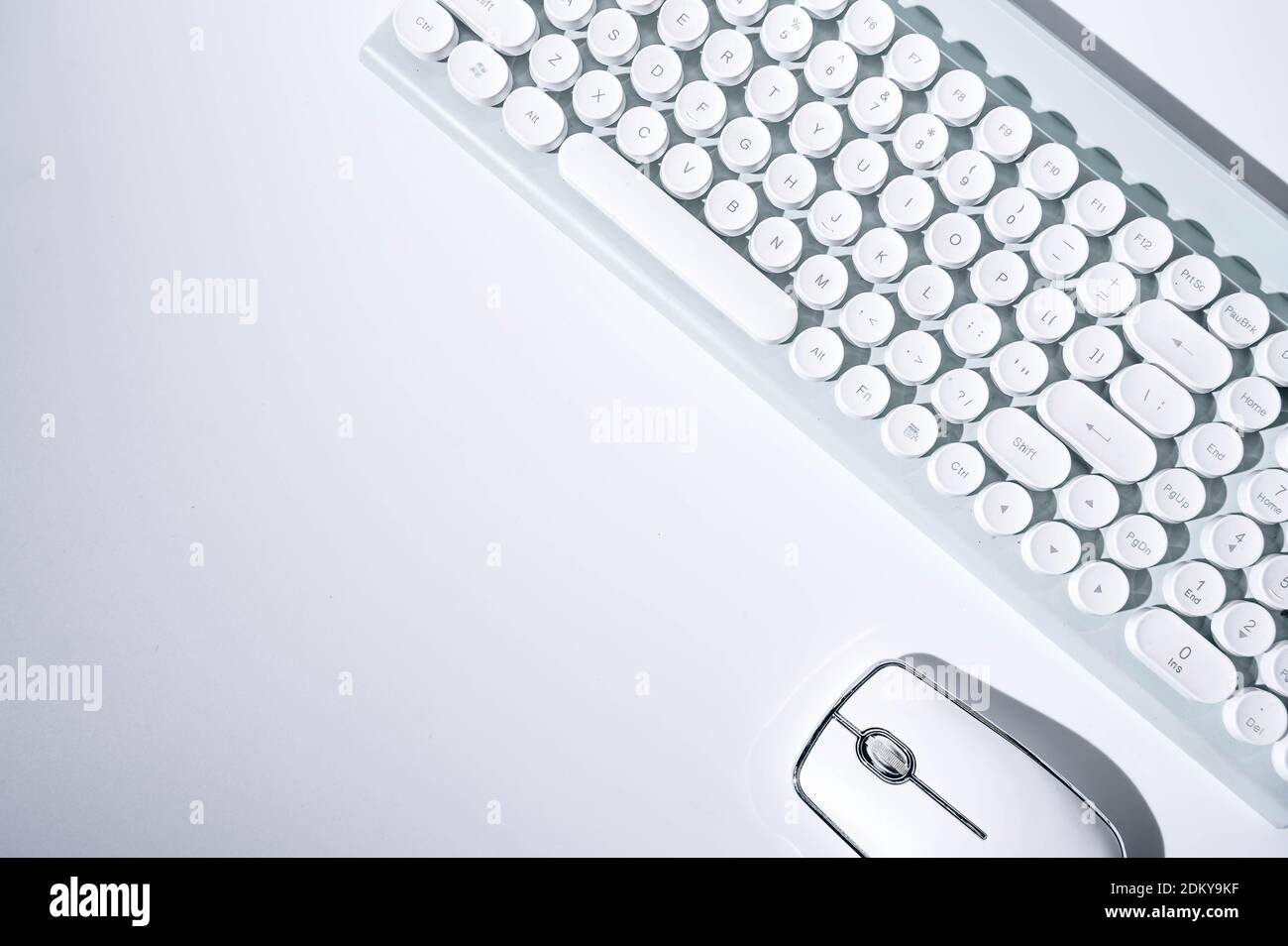 White wireless retro keyboard isolated on a white background. Flat lay ...