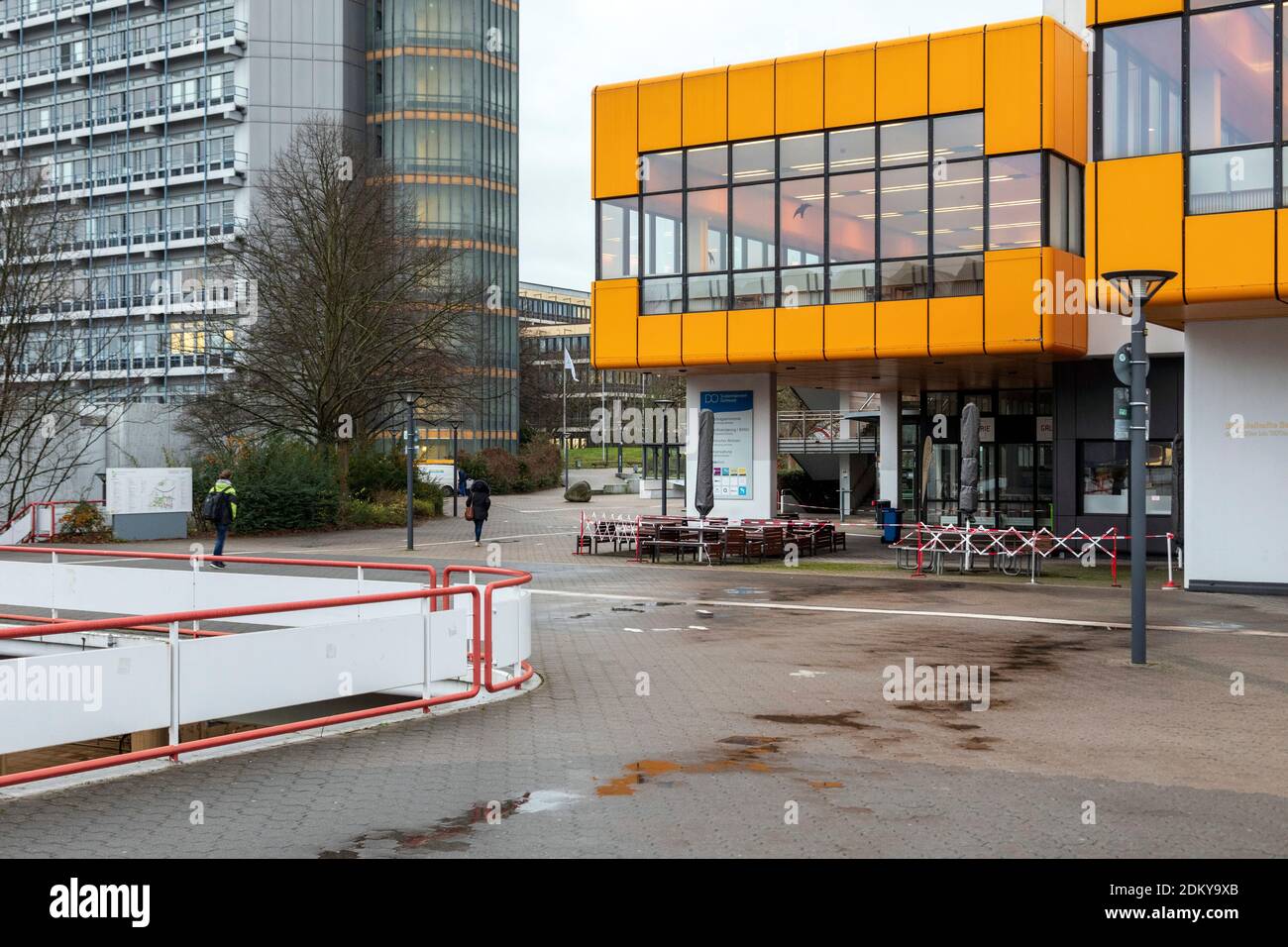 Deserted campus of the TU Dortmund University during the shutdown in ...