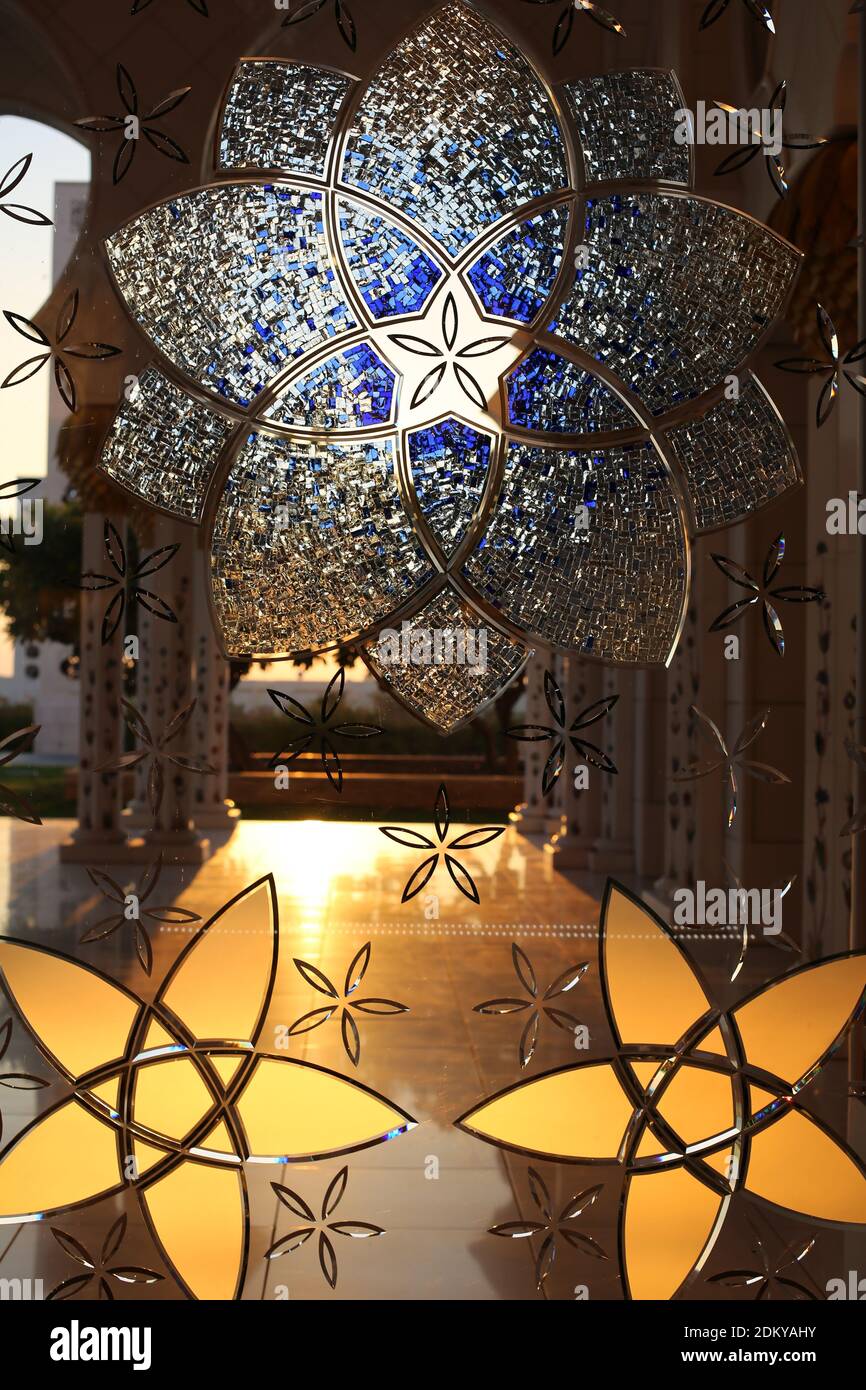 Stained glass window arab hi-res stock photography and images - Alamy