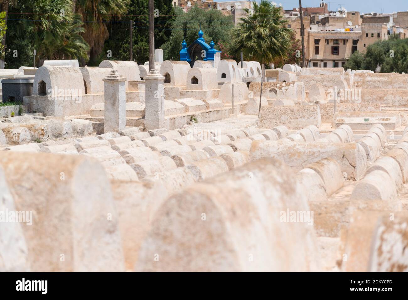 White tombs in the Jewish cemetery of Fes, Morocco Stock Photo - Alamy