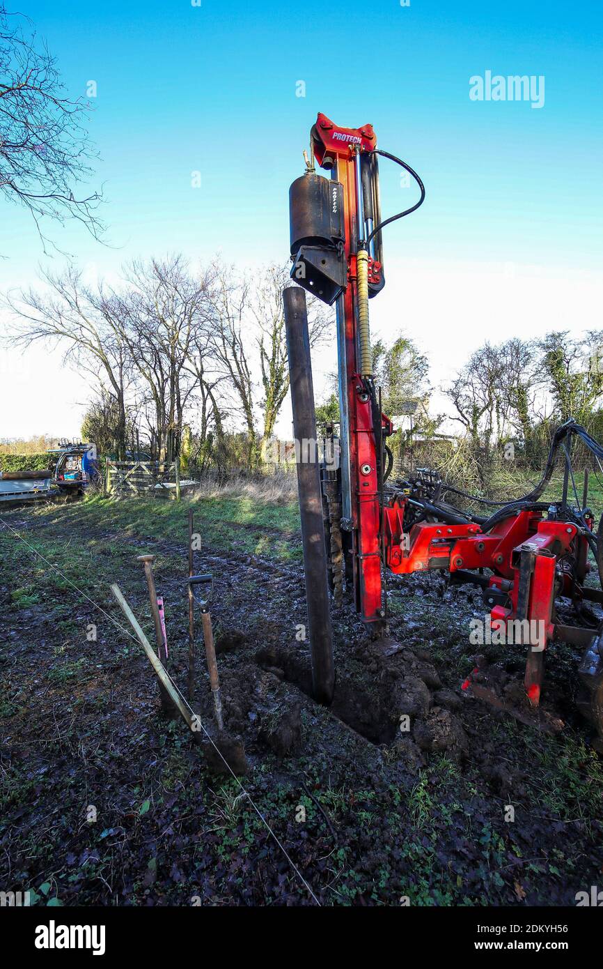 Machine for piling timber hi-res stock photography and images - Alamy