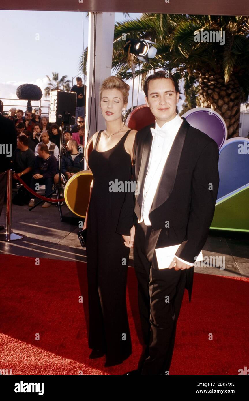 Wil Wheaton, Anne Wheaton at the 2nd Annual Screen Actors Guid Awards ...