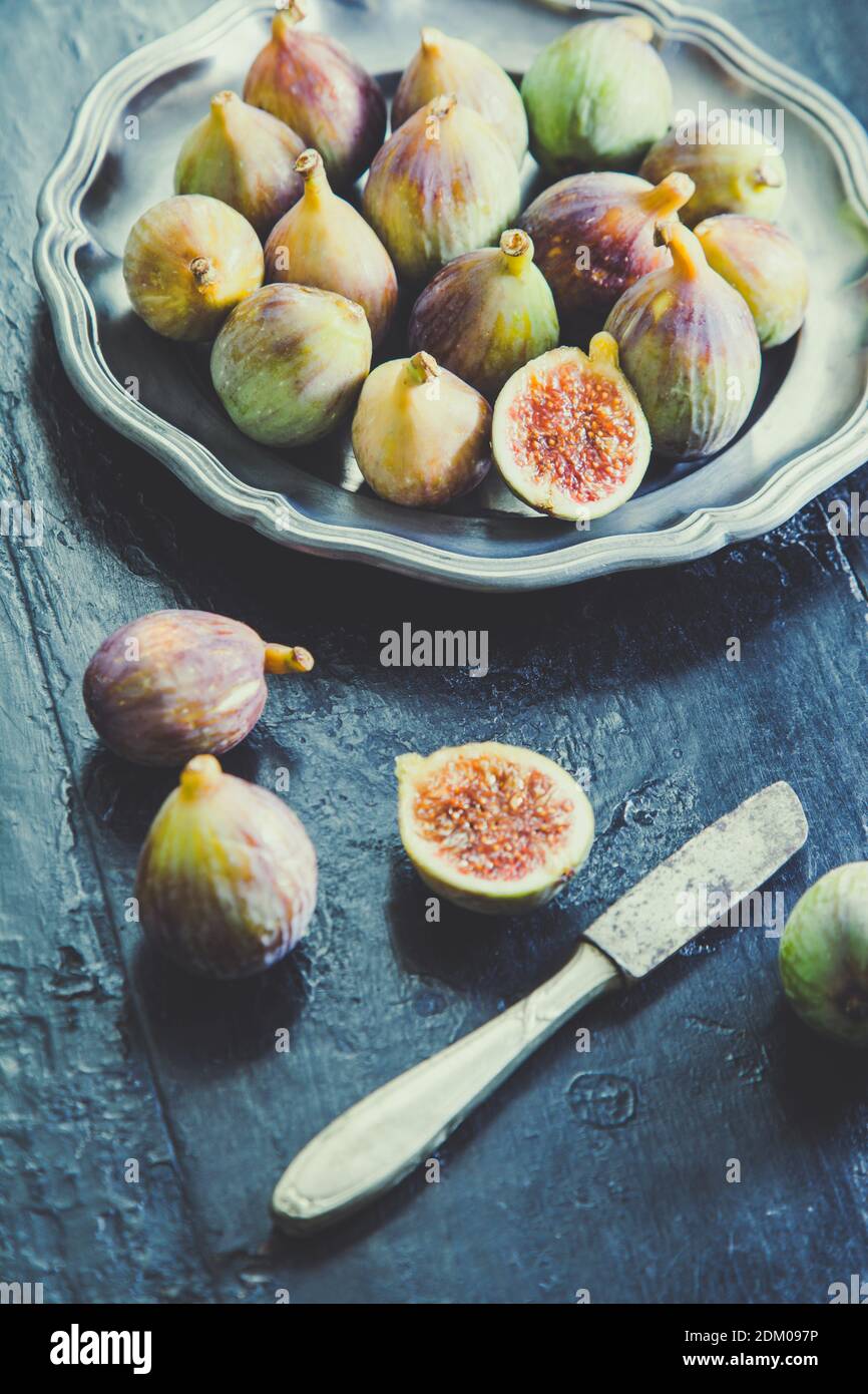 Arabic fruit hi-res stock photography and images - Alamy