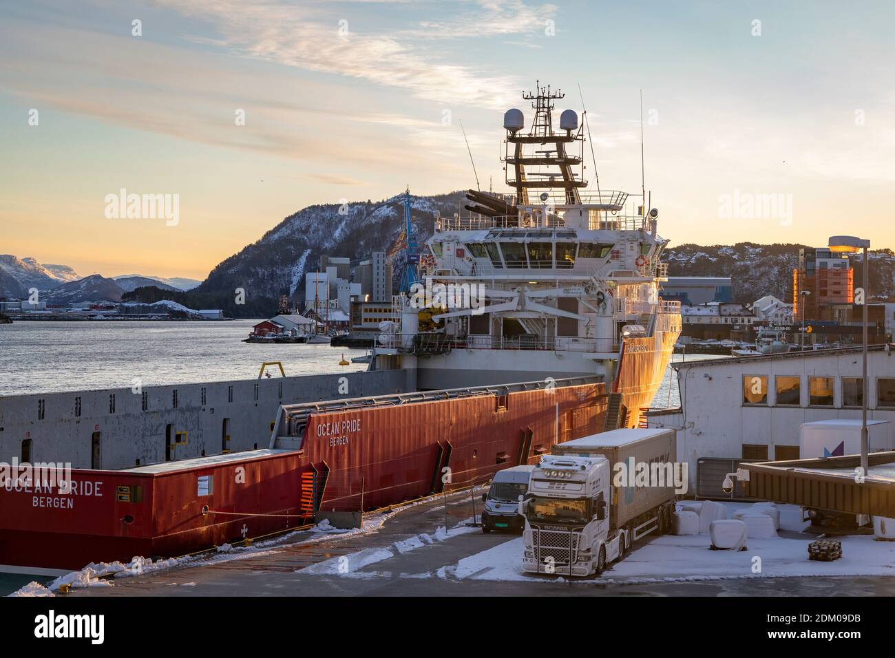 Floro Norway High Resolution Stock Photography and Images - Alamy