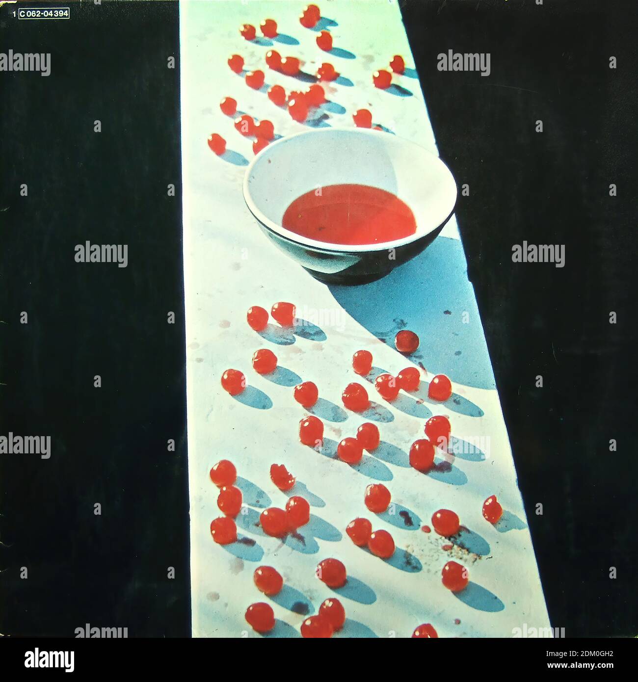 McCartney - First Solo Album 1969-1970 - Vintage vinyl album cover ...