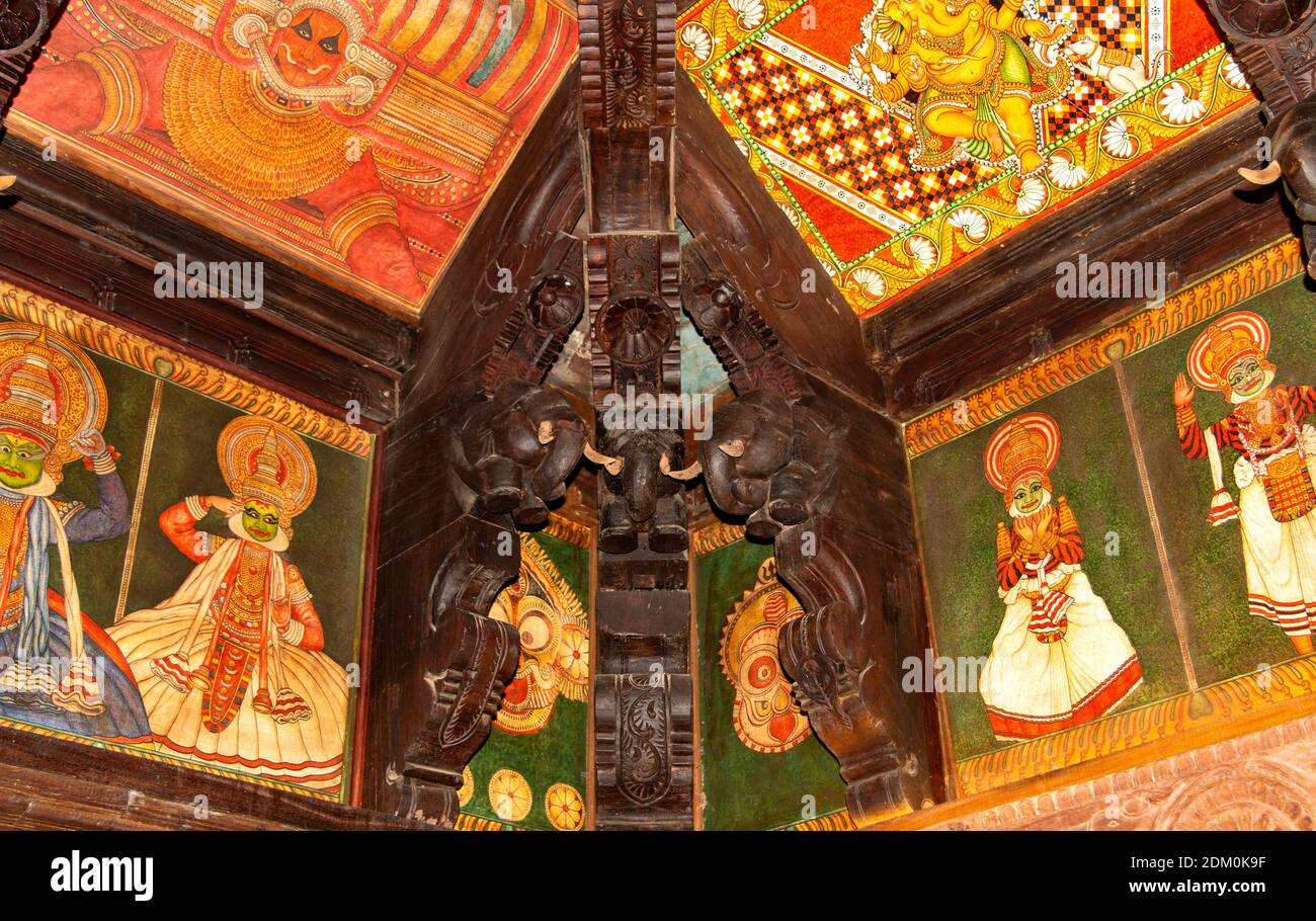 INDIA COCHIN KOCHI KERALA VERY OLD CARVED HINDU WOODEN CEILING WITH ...