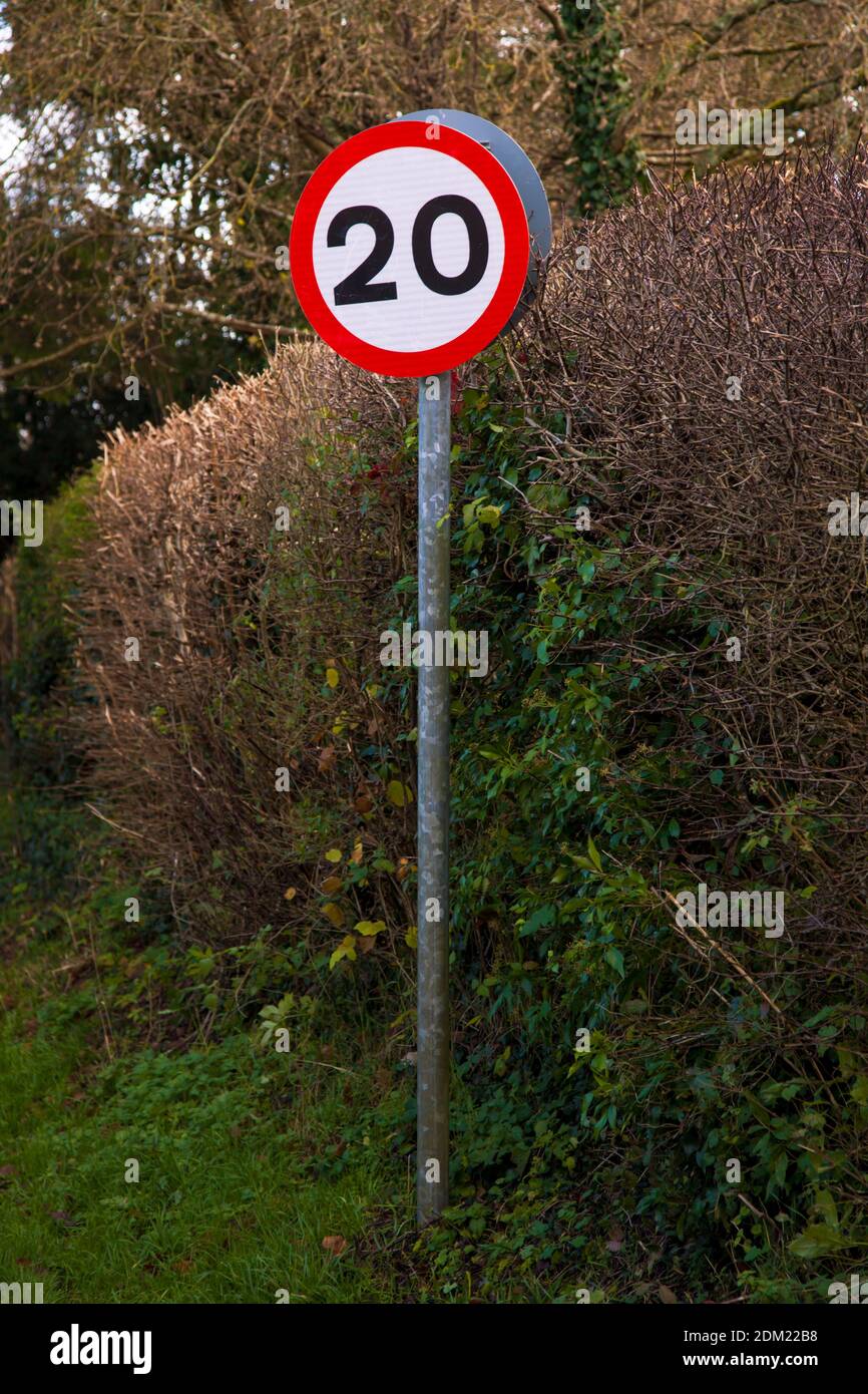 20 miles per hour limit sign on road hi-res stock photography and ...