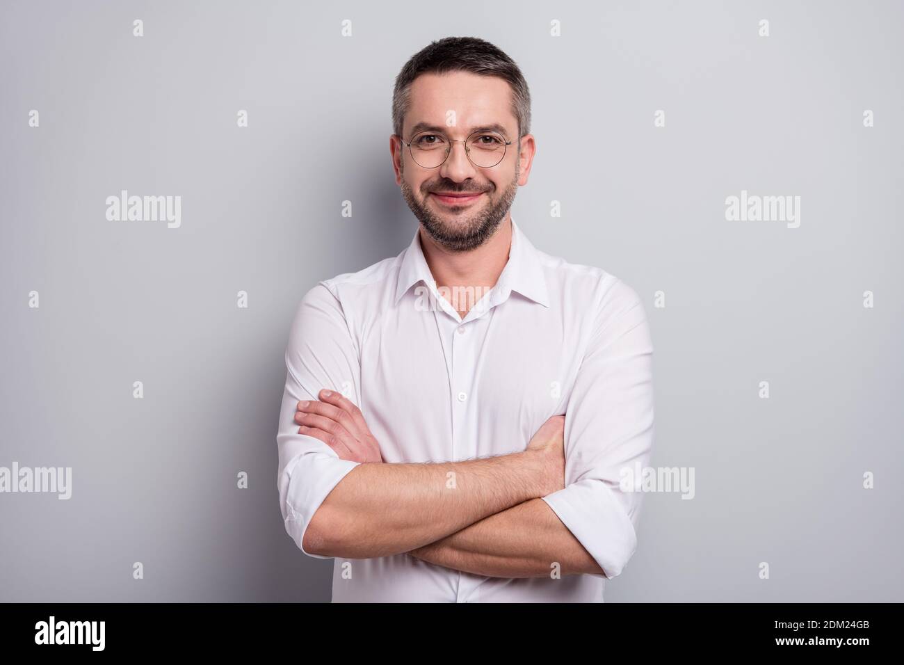 Close-up portrait of his he nice attractive cheery content mature man ...