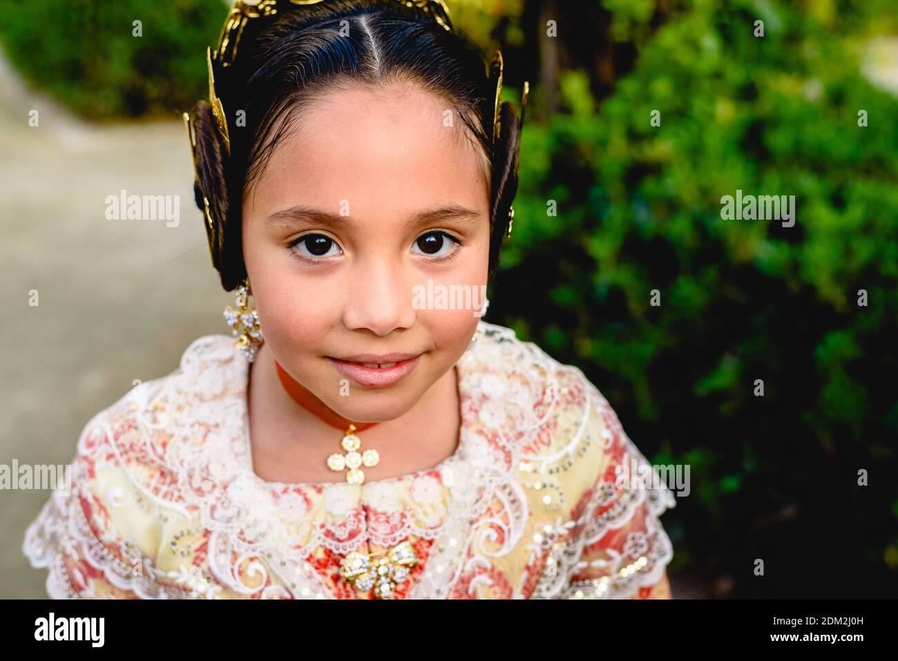 Child spain smiling costume hi-res stock photography and images - Alamy