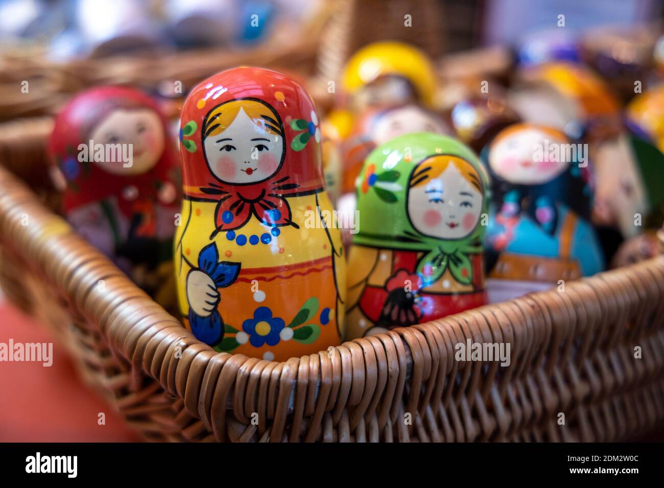 russian nesting dolls in basket Stock Photo - Alamy