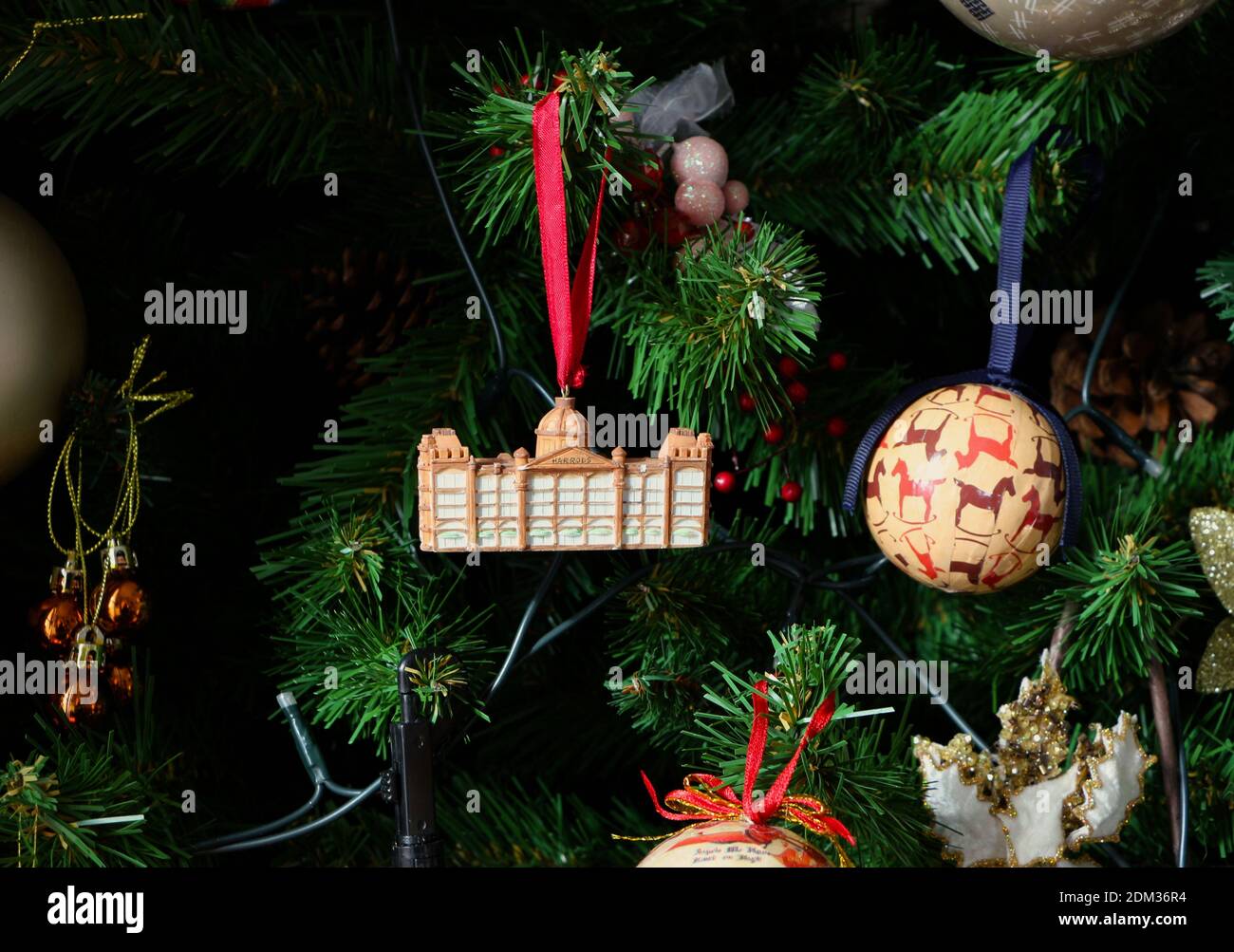 Harrods Christmas High Resolution Stock Photography and Images - Alamy