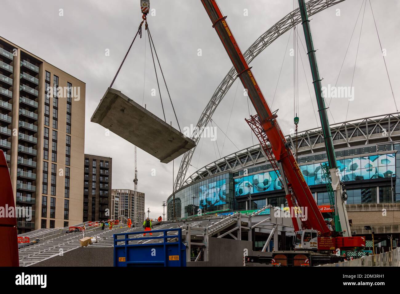 Wembley Stadium, Wembley Park, UK. 16th December 2020. Construction is ...