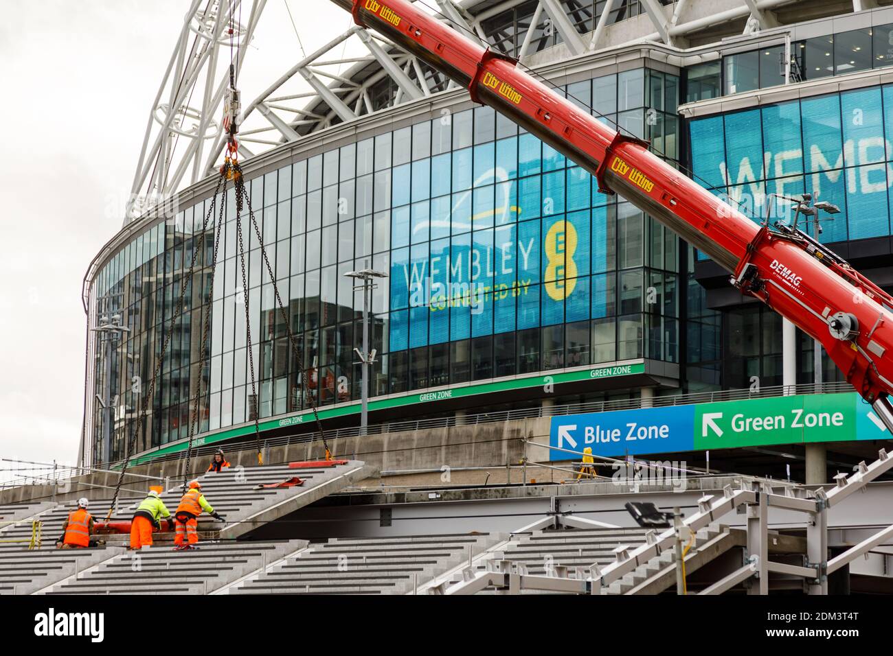Wembley Stadium, Wembley Park, UK. 16th December 2020. Construction is ...