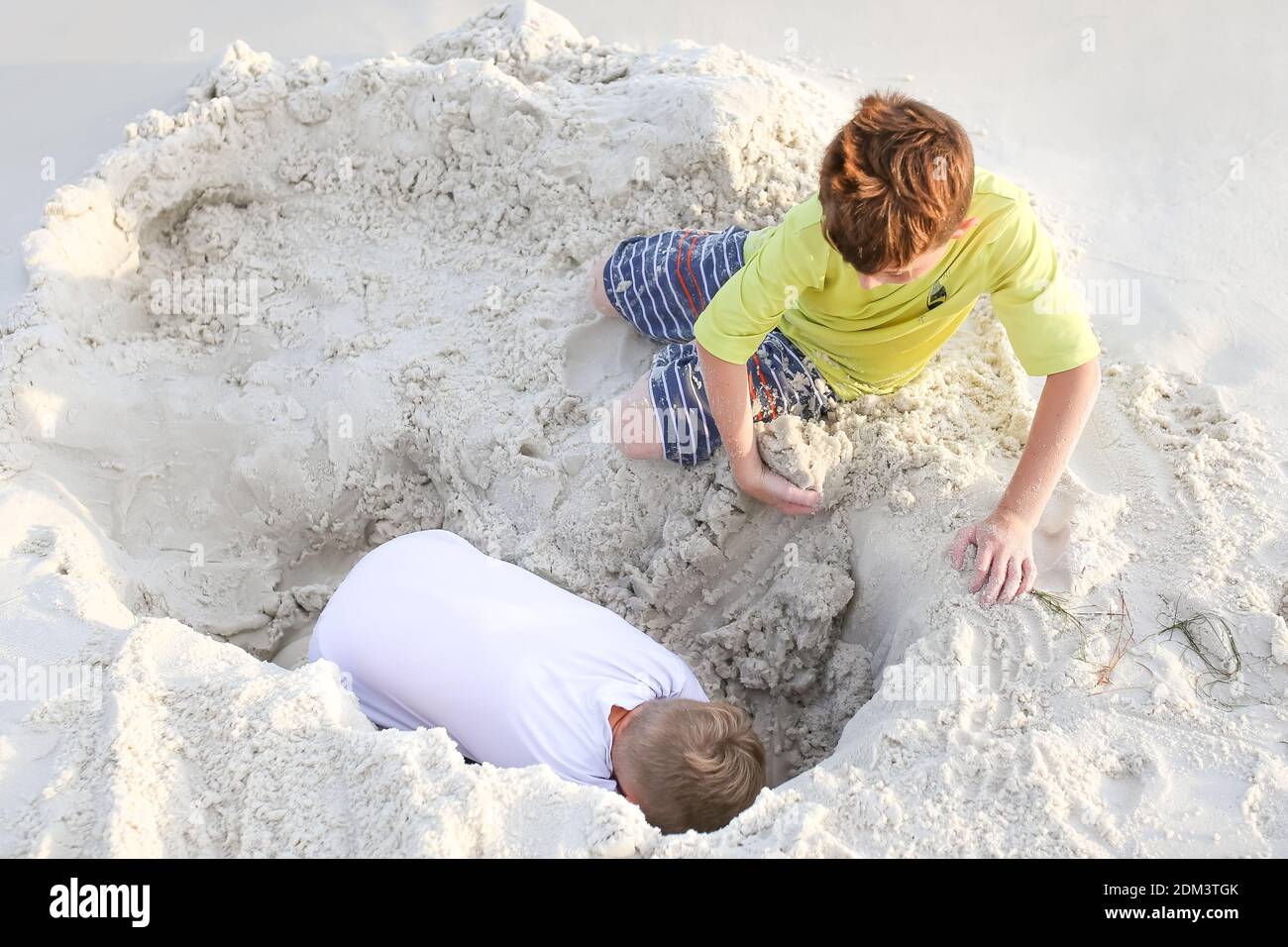 10 years digging hi-res stock photography and images - Alamy