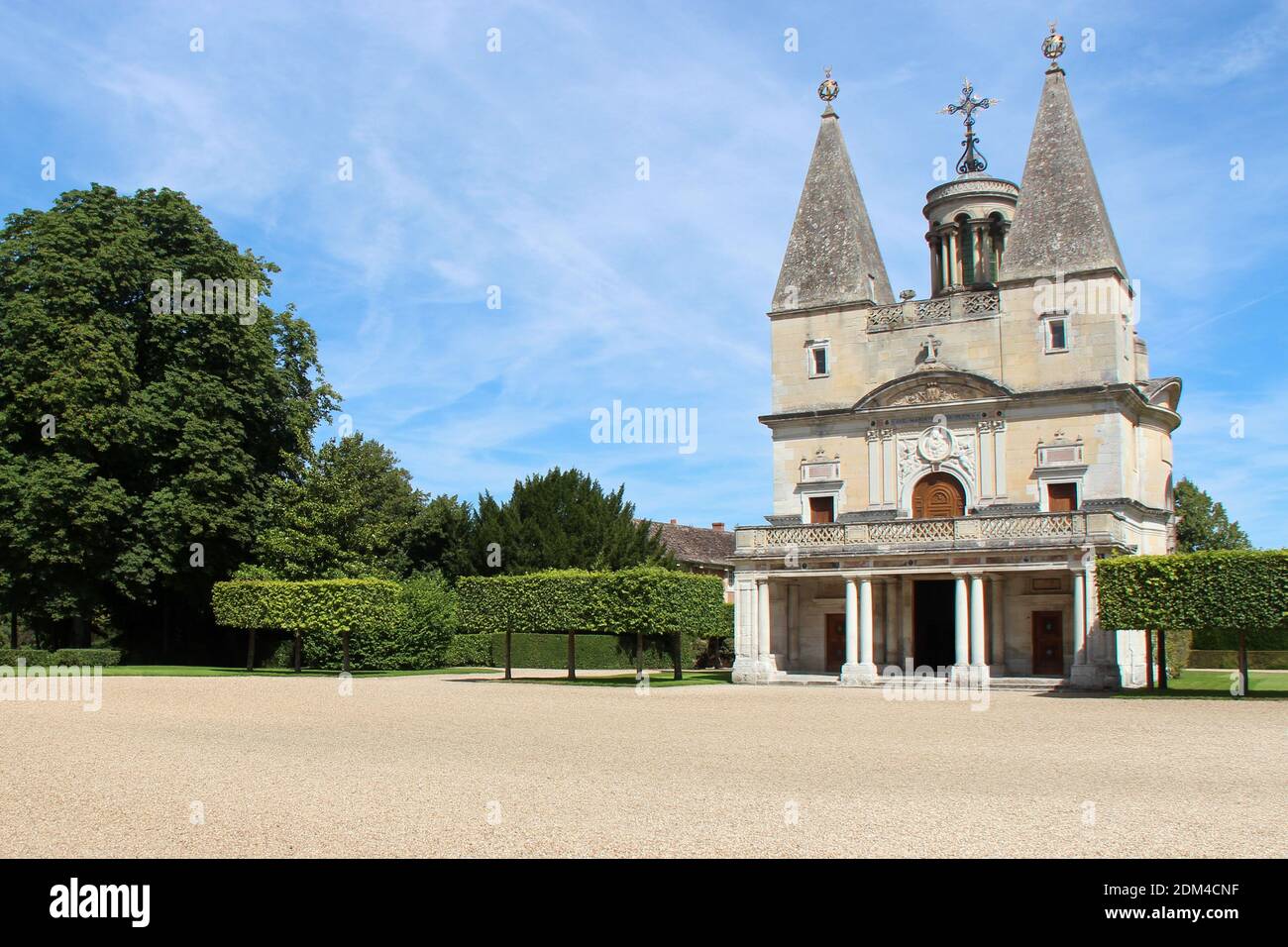 Anet chapel hi-res stock photography and images - Alamy