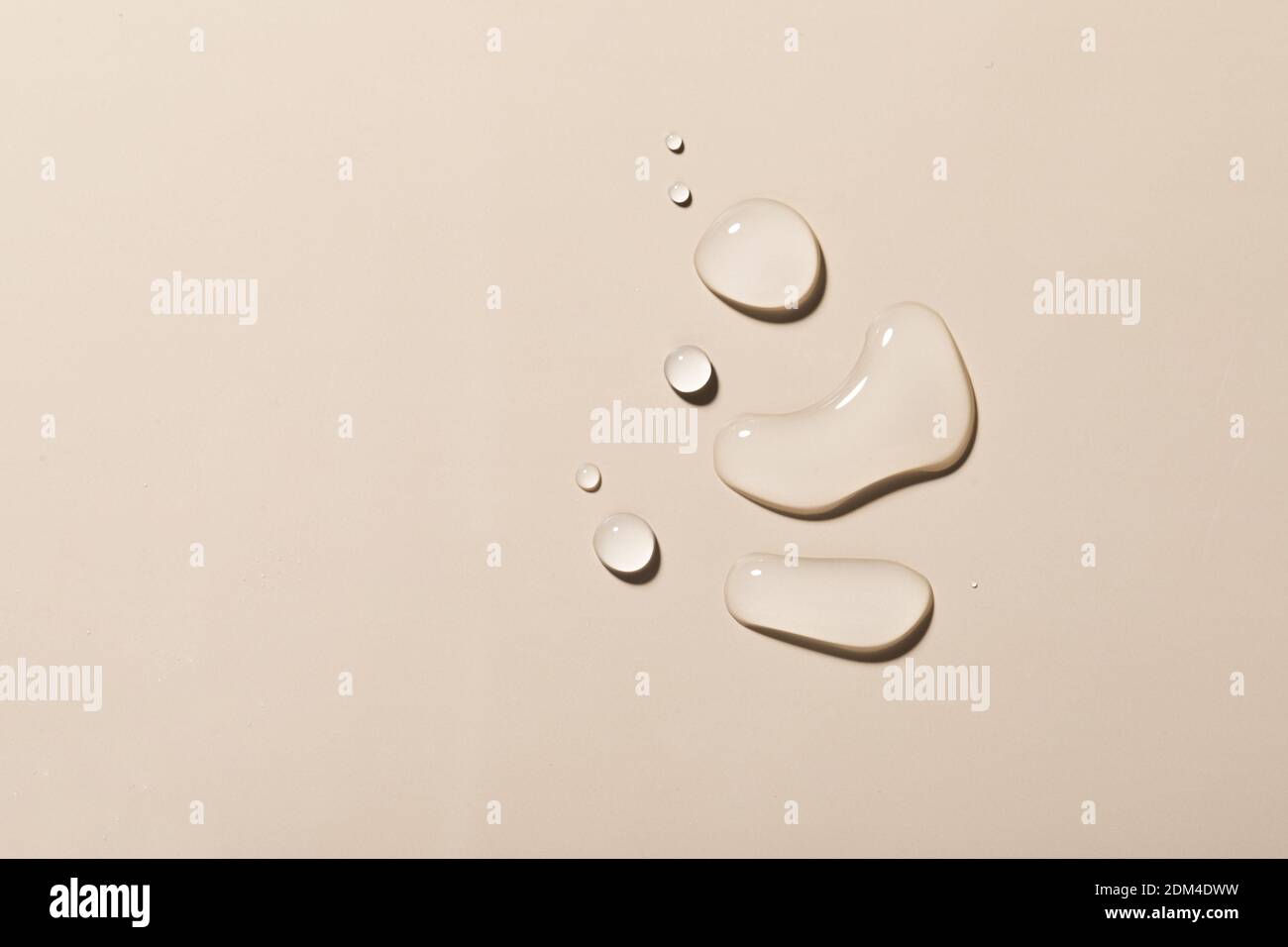 A high angle shot of waterdrops on a light background Stock Photo - Alamy
