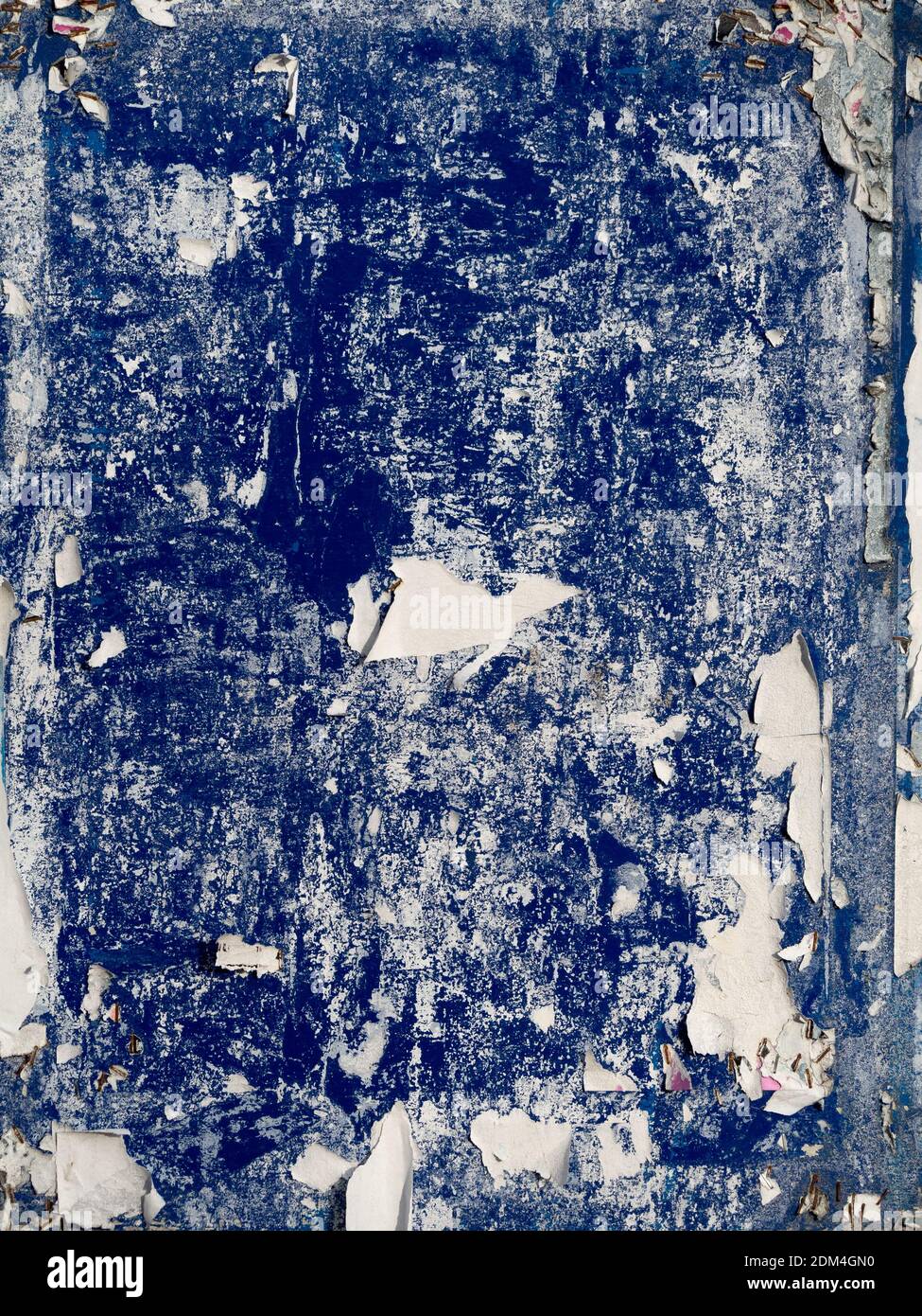 Torn poster texture hi-res stock photography and images - Alamy