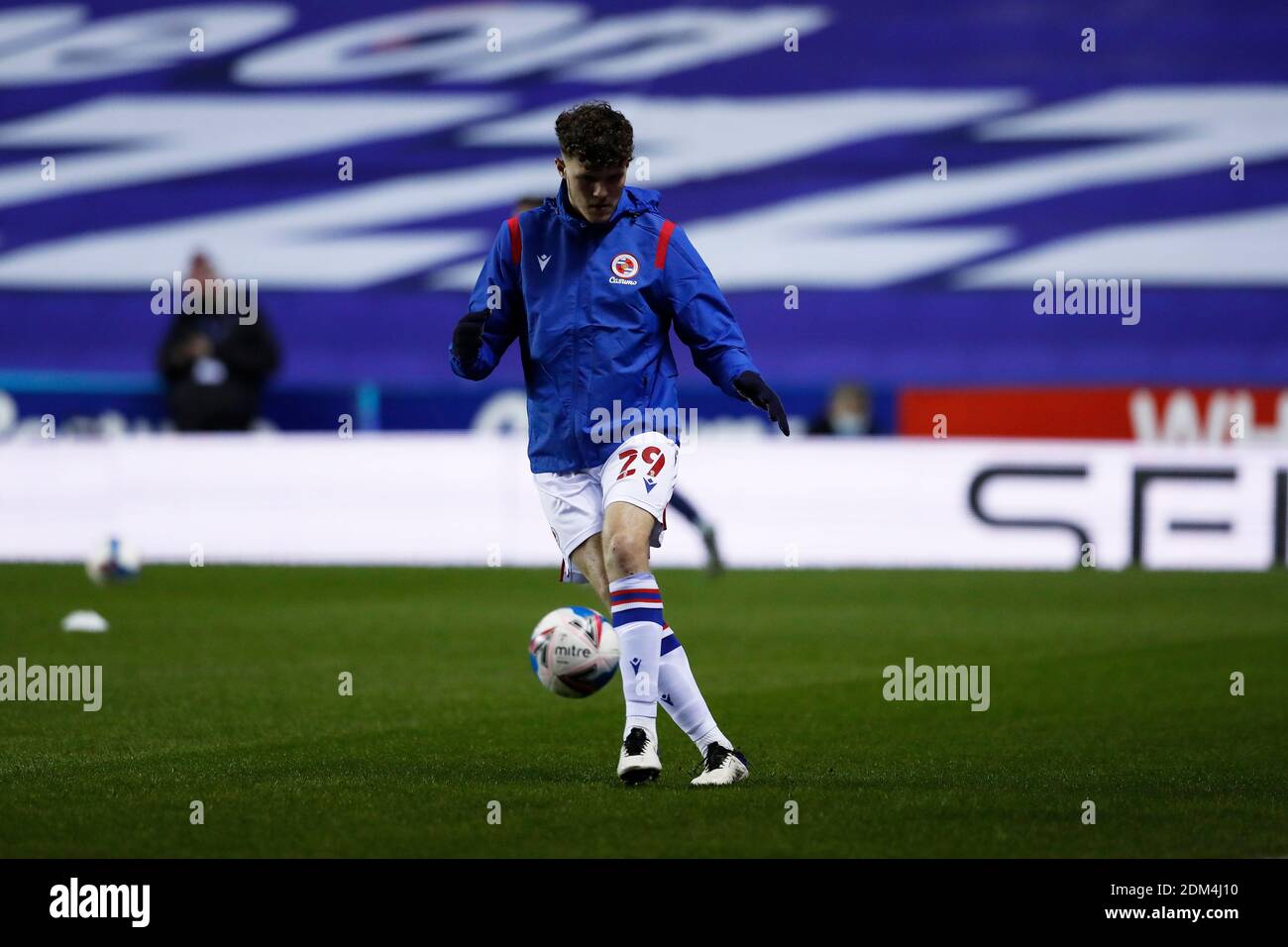 Madejski Stadium, Reading, Berkshire, UK. 16th Dec, 2020. English ...