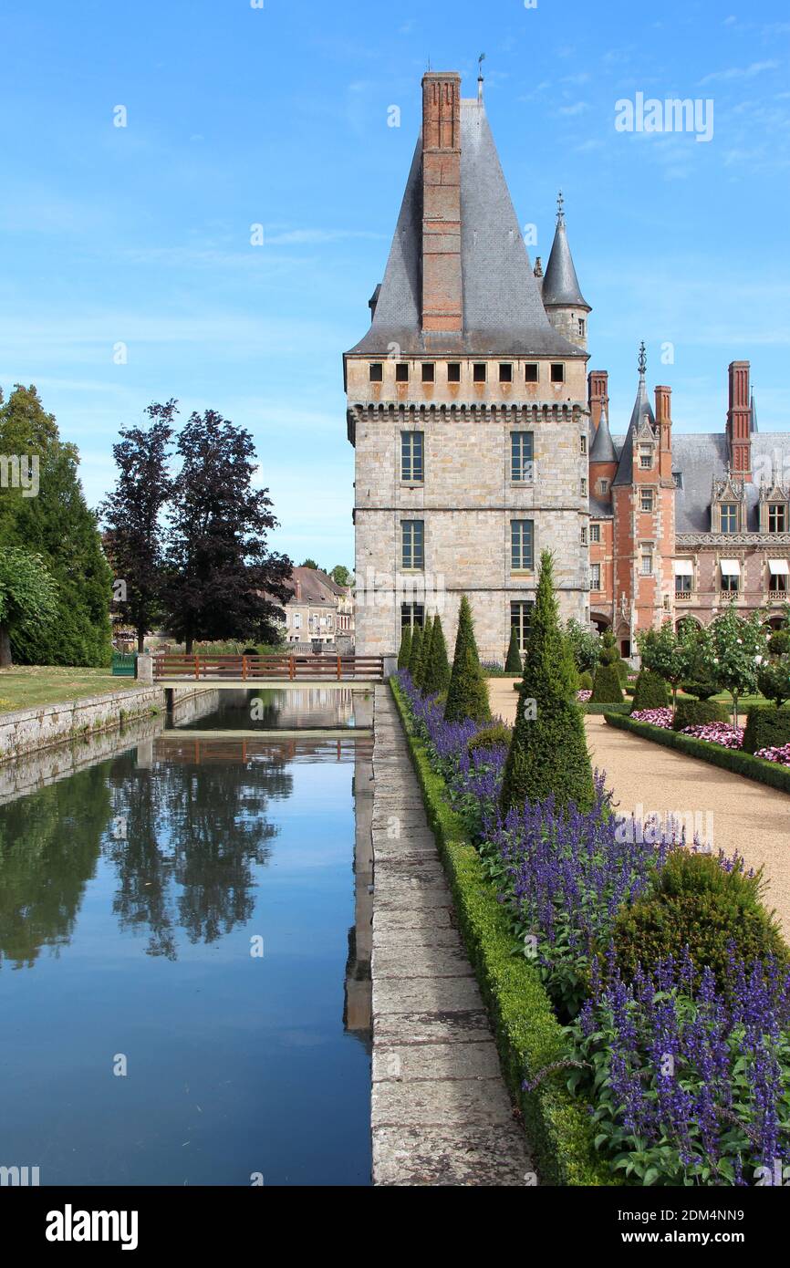 medieval and renaissance castle in maintenon in france Stock Photo - Alamy