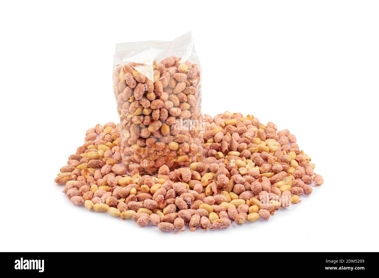 Roasted groundnuts (peanuts) isolated on a white background. Healthy ...
