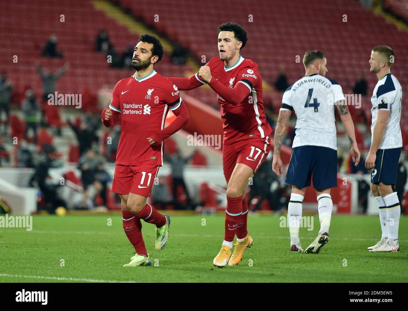 Mo salah liverpool scoring hi-res stock photography and images - Alamy