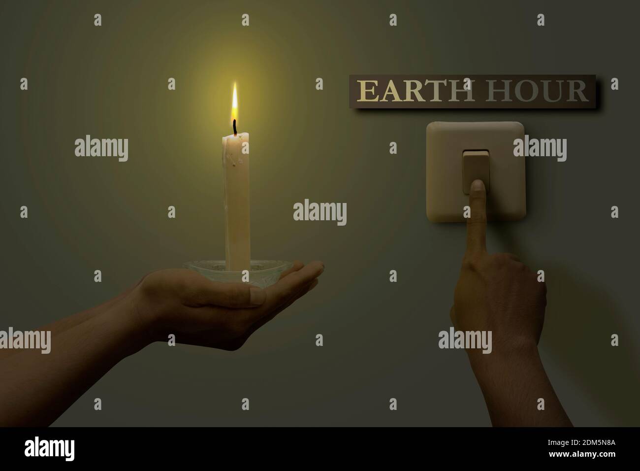 Ringing bell wall hi-res stock photography and images - Alamy