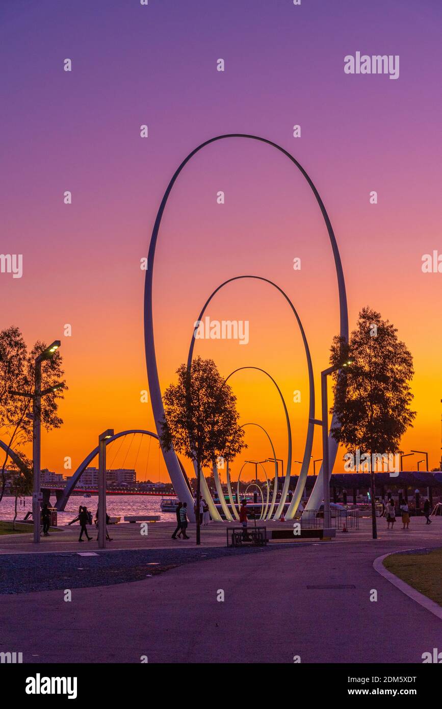 Sculpture quayside city structure hi-res stock photography and images ...