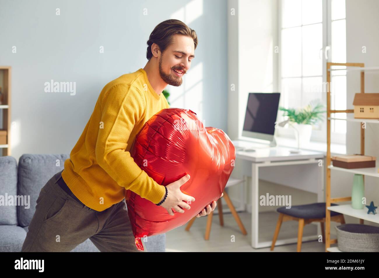 Big red balloon hi-res stock photography and images - Alamy