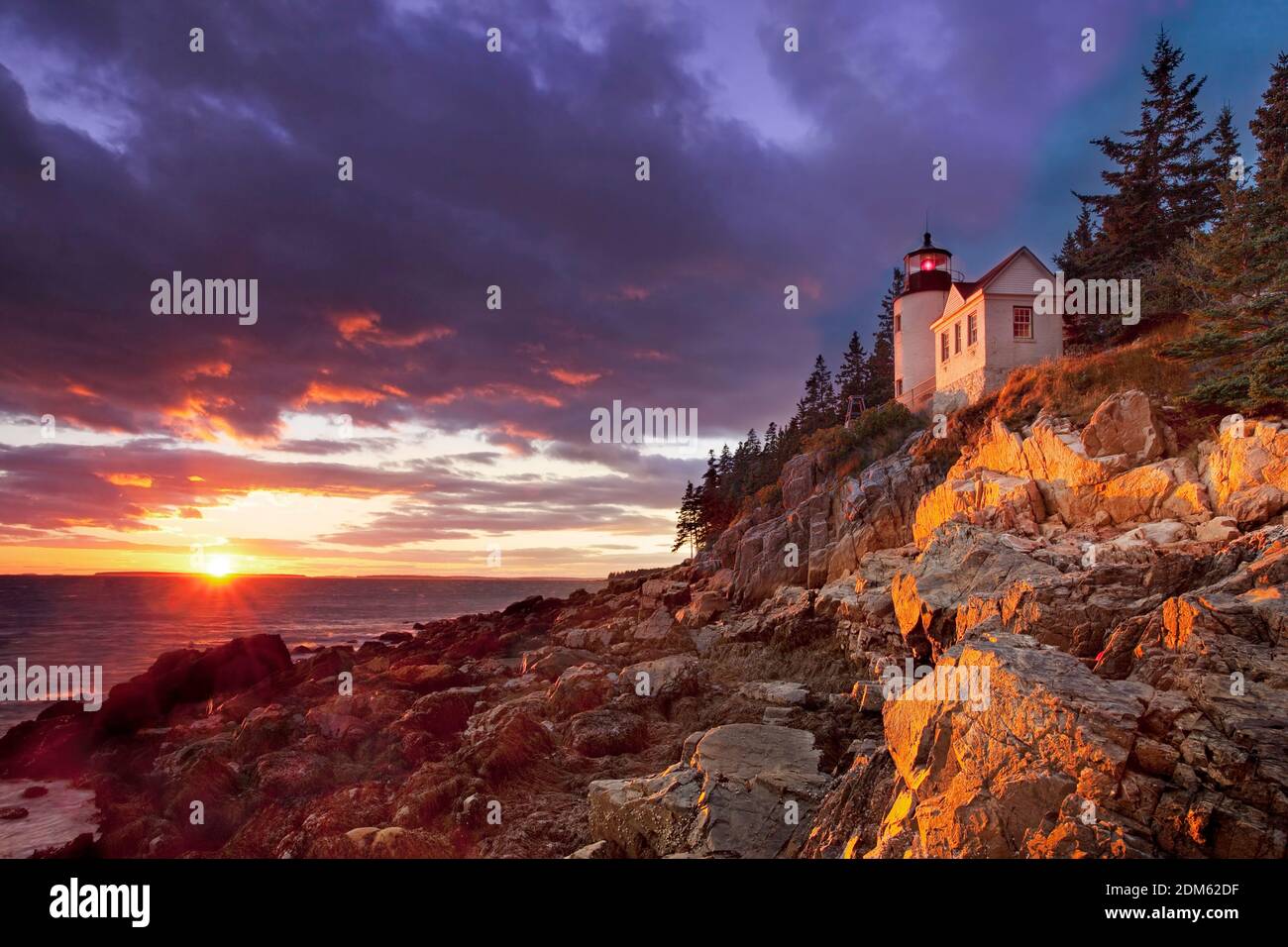 Sunset lighthouses hi-res stock photography and images - Alamy