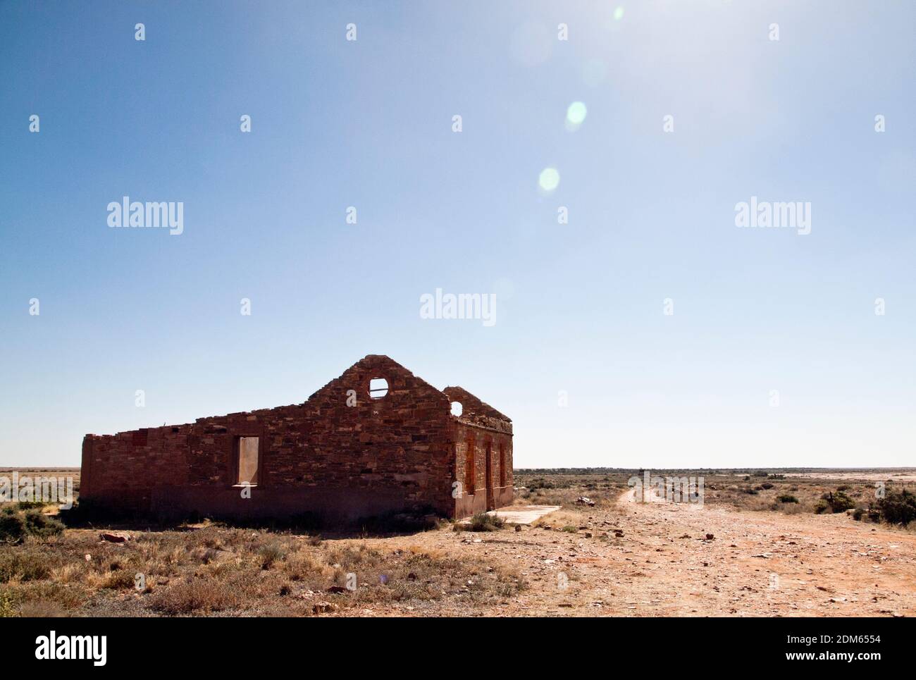 Crumbling stone building ruins, Farina, Oodnadatta Track, South ...