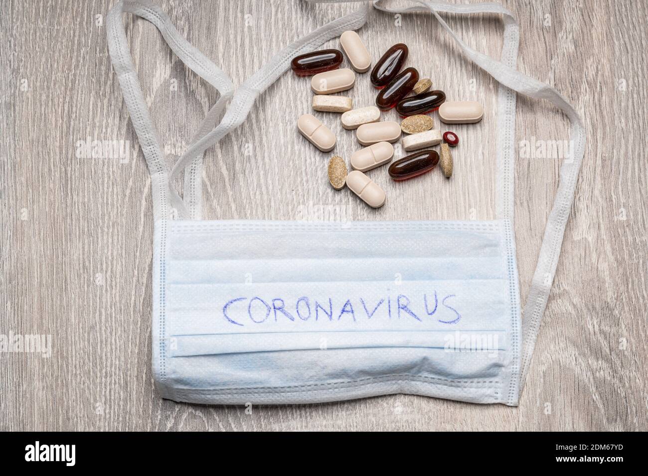 Medical mask and tablets for Corona protection Stock Photo - Alamy