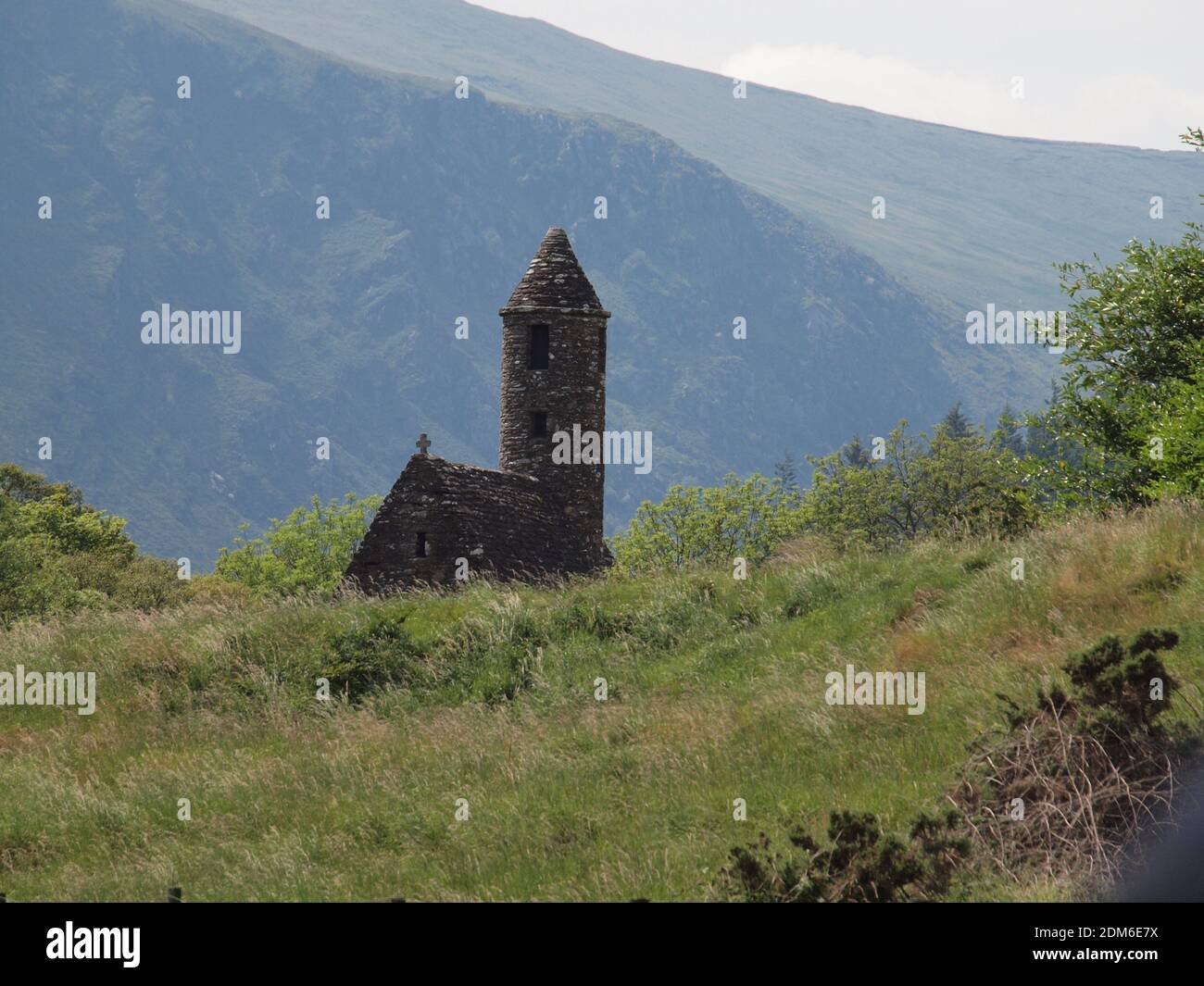 Ancient Irish church ruins Stock Photo - Alamy