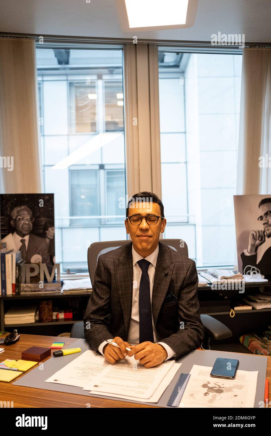 Younous hi-res stock photography and images - Alamy