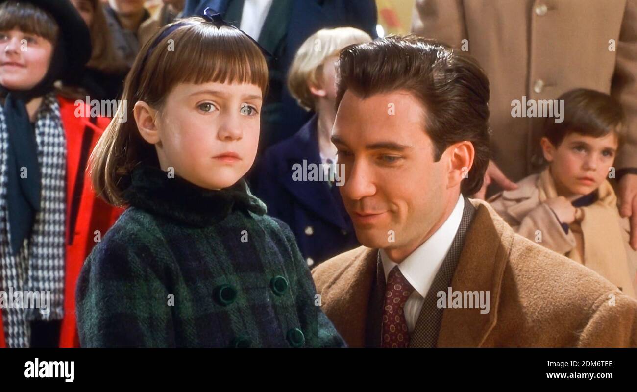 USA. Mara Wilson and Dylan McDermott in a scene from the ©Twentieth ...