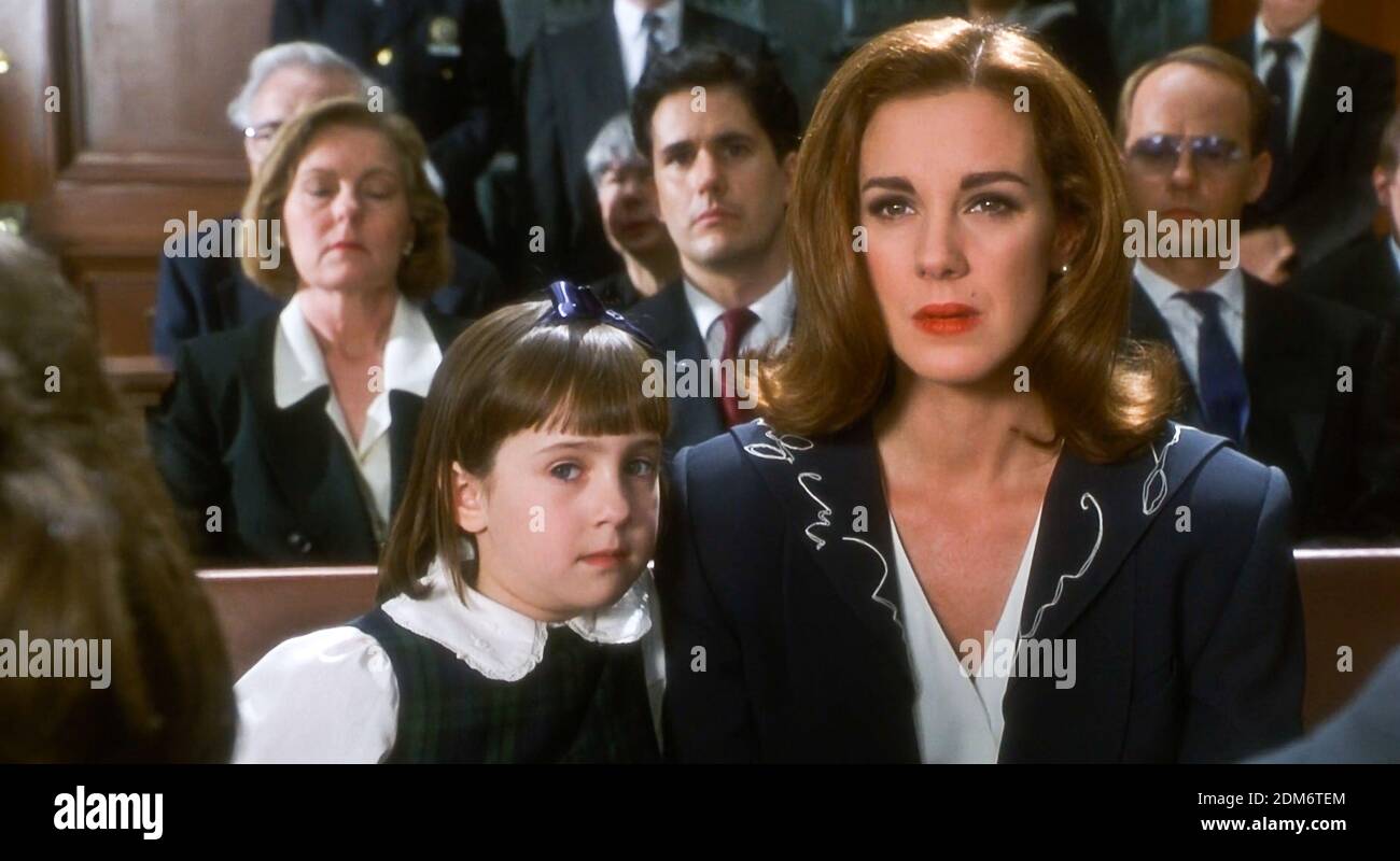 USA. Elizabeth Perkins and Mara Wilson in a scene from the ©Twentieth ...