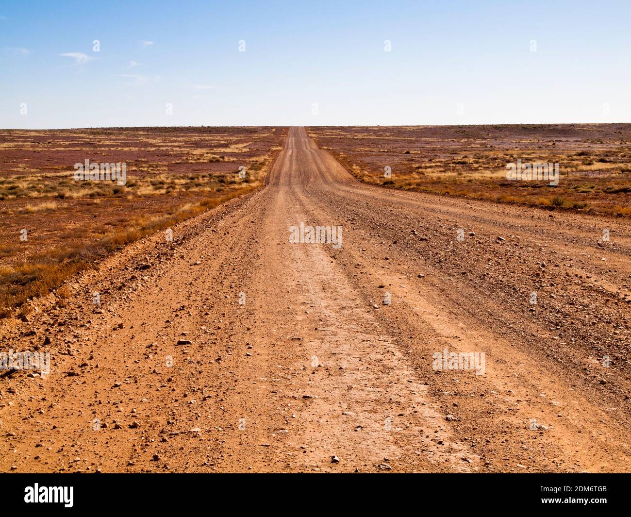 The unsealed Oodnadatta Track north of Marree, South Australia Stock ...