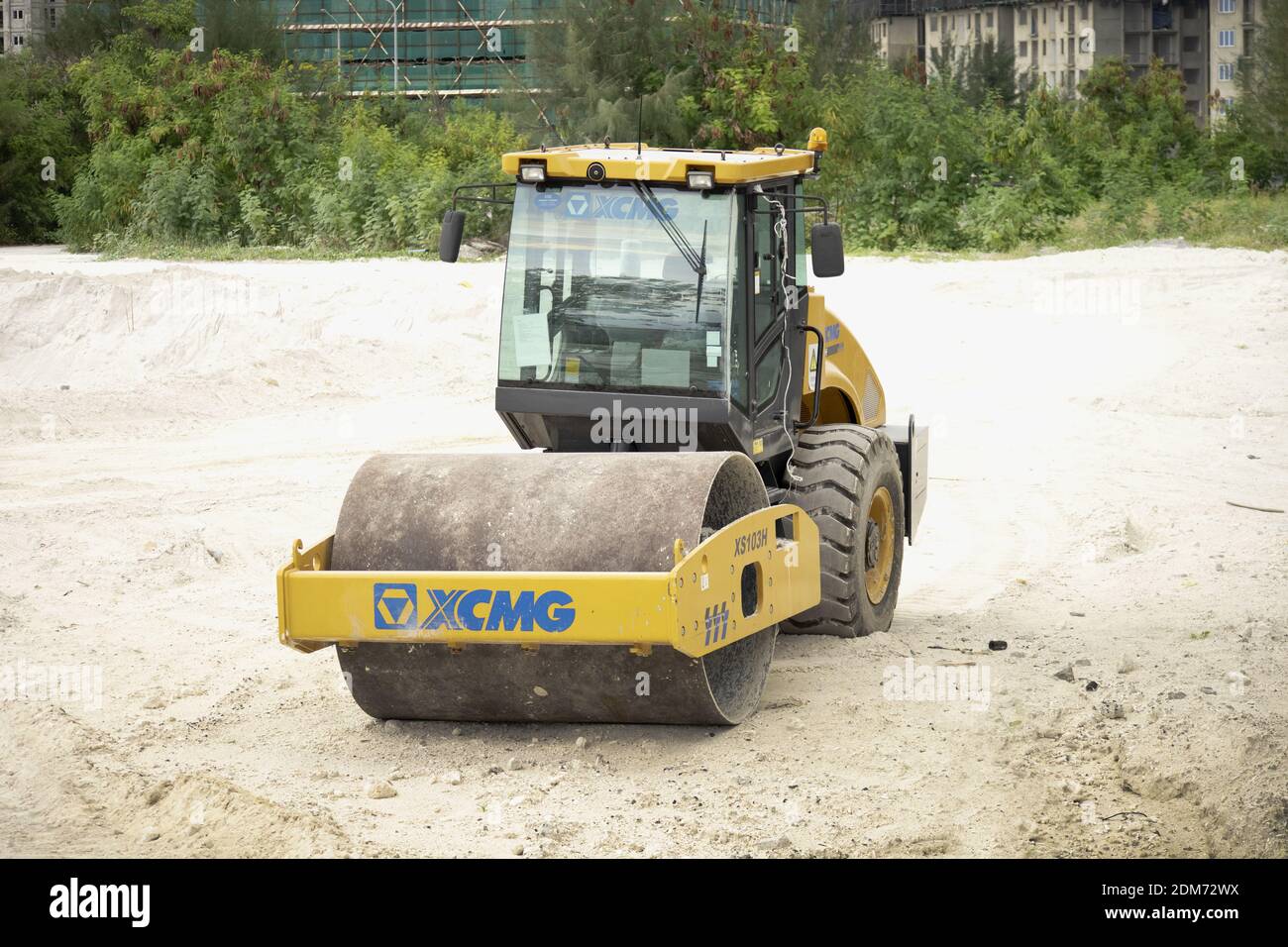 HULHUMALE, MALDIVES - Dec 12, 2020: XCMC Road Roller at Construction ...