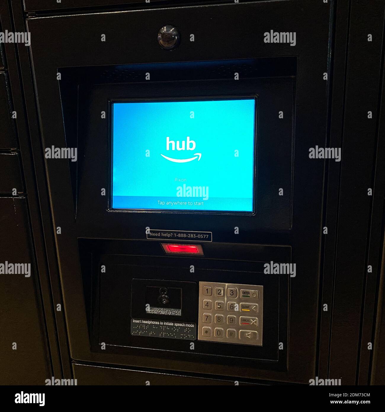 Logistics e commerce lockers hi-res stock photography and images - Alamy