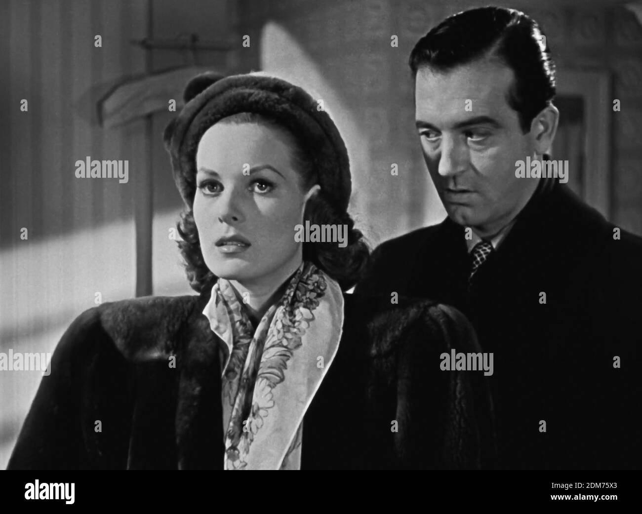 USA. Maureen O'Hara and John Payne in a scene from the ©Twentieth ...