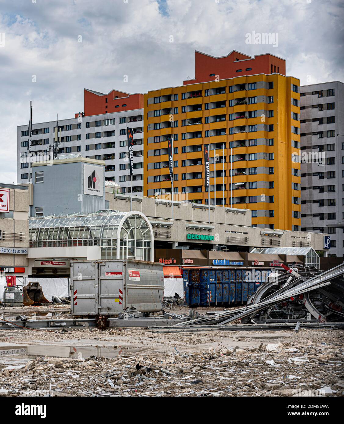 Construction Work In The North Of Berlin Stock Photo - Alamy