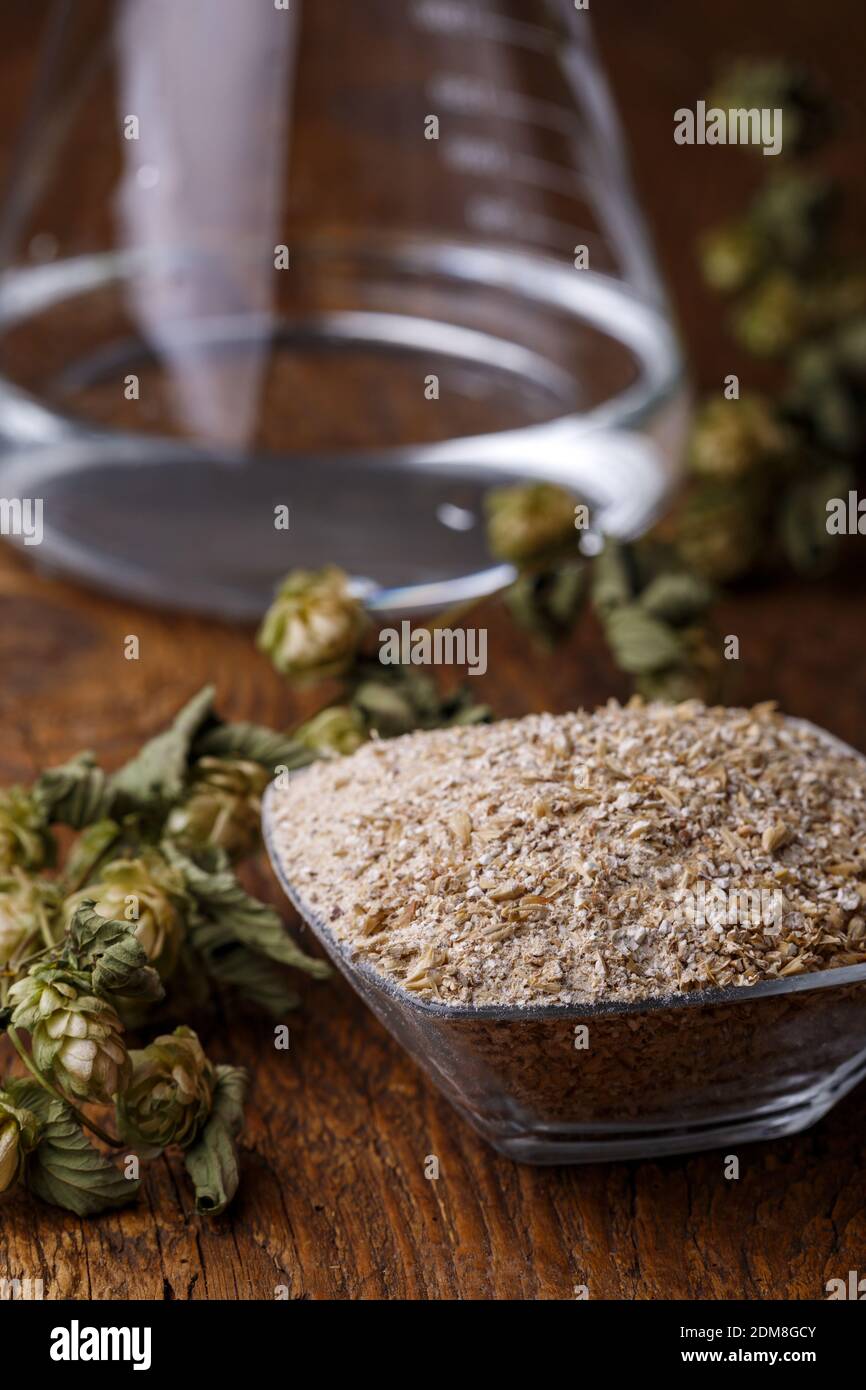 Dark special malts hi-res stock photography and images - Alamy