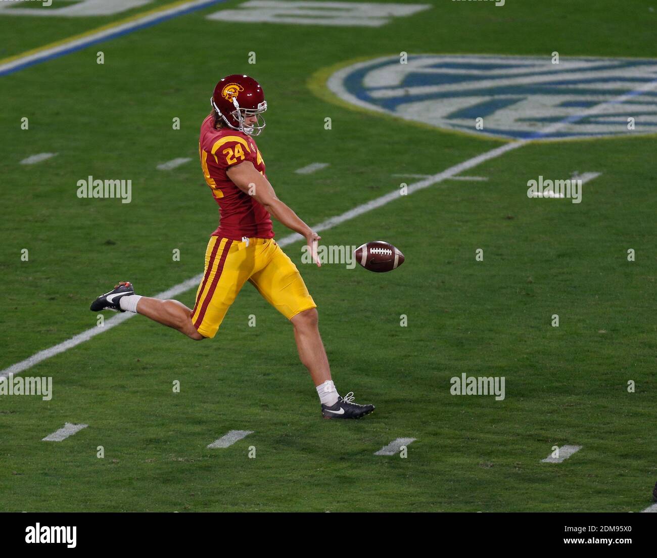 Pasadena, California, USA. 12th Dec, 2020. USC Trojans punter Ben ...