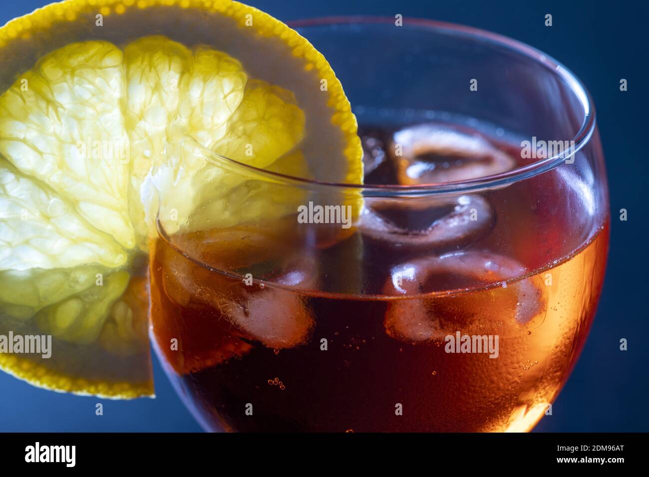 Aperol spritz glas hi-res stock photography and images - Alamy