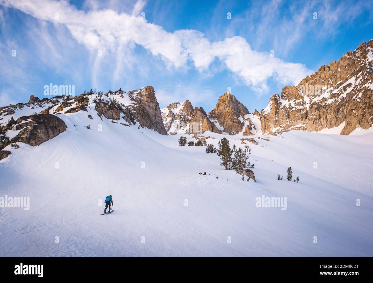 Sawtooth ridge hi-res stock photography and images - Alamy